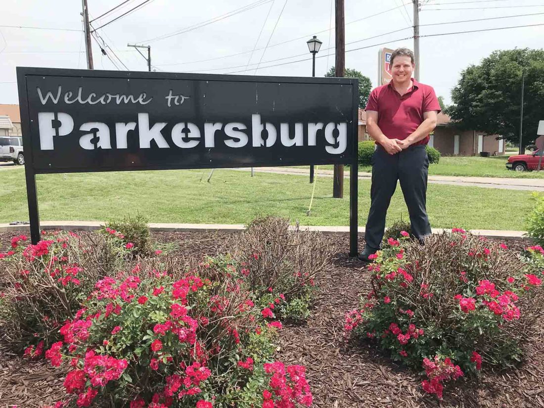 Dr. Doug Brooks happy to be back home | News, Sports, Jobs - News and ...